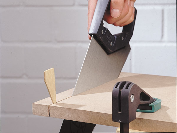 Taglio legno a mano | Bricoportale