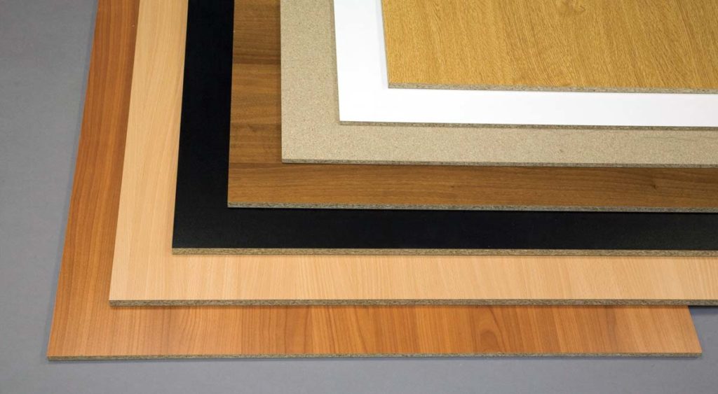 Truciolare nobilitato | Come si nobilita, come si taglia e come si ...