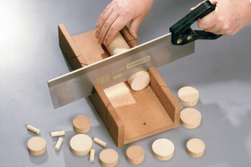 Sega a mano per legno | Tipologie e utilizzo | Attrezzi fai da te ...