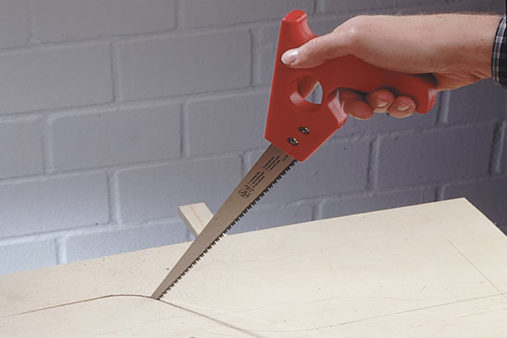 Sega a mano per legno | Tipologie e utilizzo | Attrezzi fai da te ...