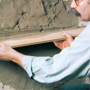 Intonacare una parete | Come applicare l'intonaco in modo perfetto ...