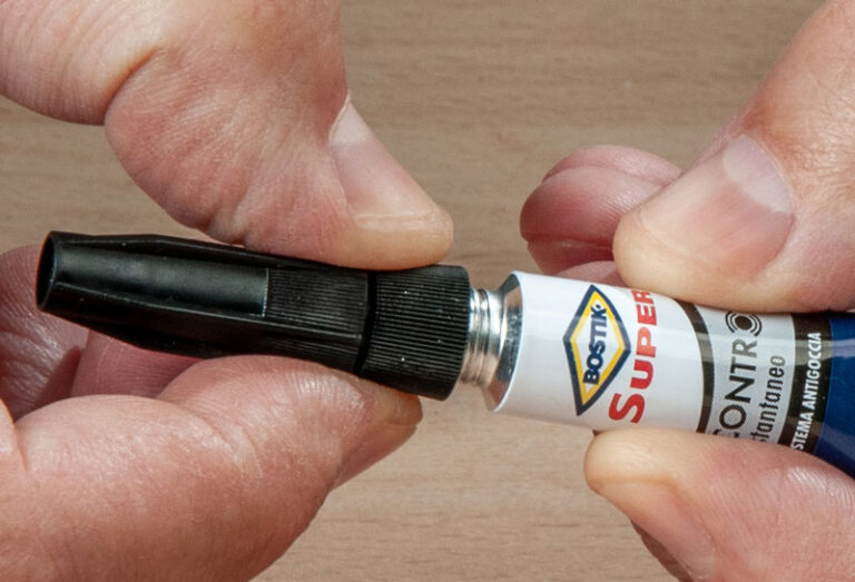 Bostik Super Control | Adesione istantanea e universale | Bricoportale