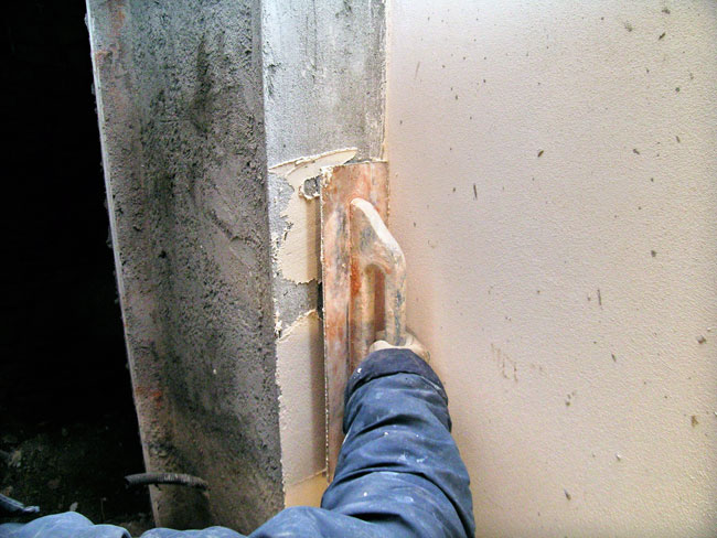 Intonacare con i giusti attrezzi | Bricoportale